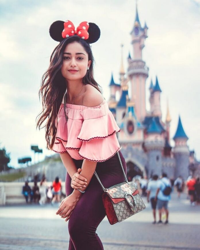 10+ Stunning Photos Of Tridha Choudhury, The "Aashram" Web series' Actress