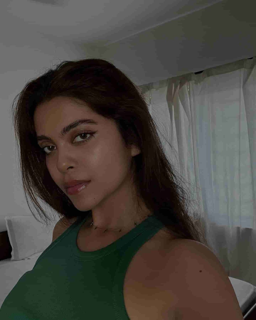 Meet Deepika Padukone’s Lookalike Rijuta Ghosh, Netizens Say She Can ...