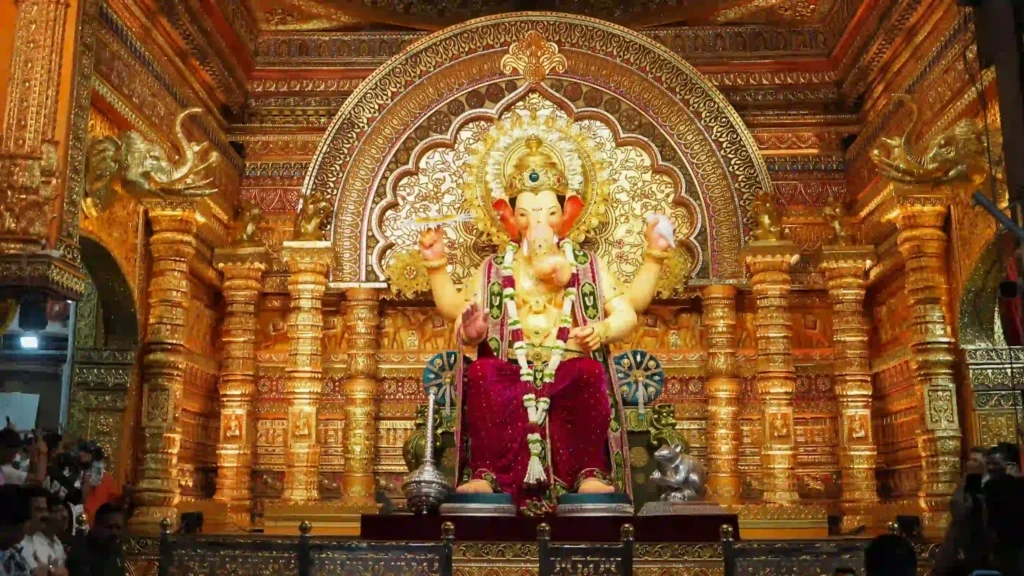 Lalbaugcha Raja 2025: History, Significance, First Look, Darshan ...